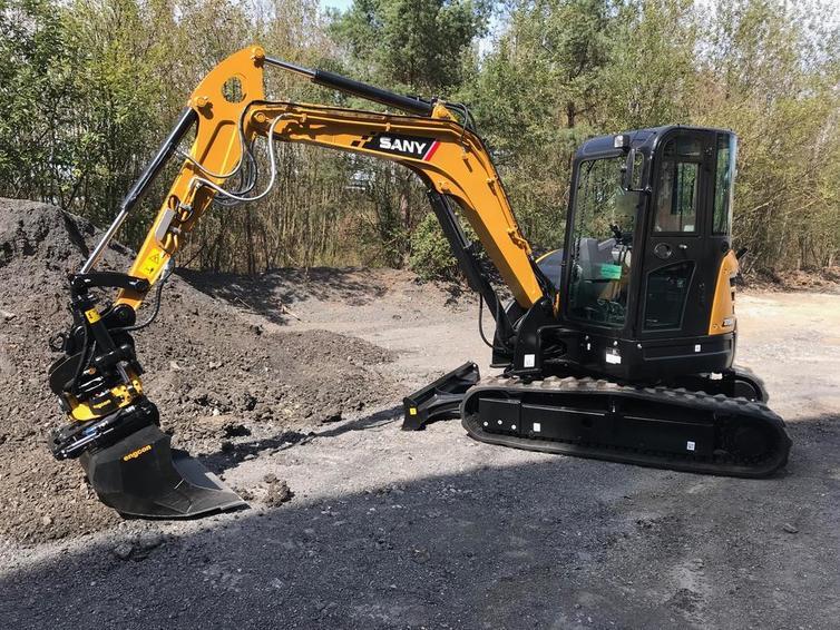 SANY SY50U - Pásové minirypadlo nové generace - CARACAL MACHINES s. r. o.